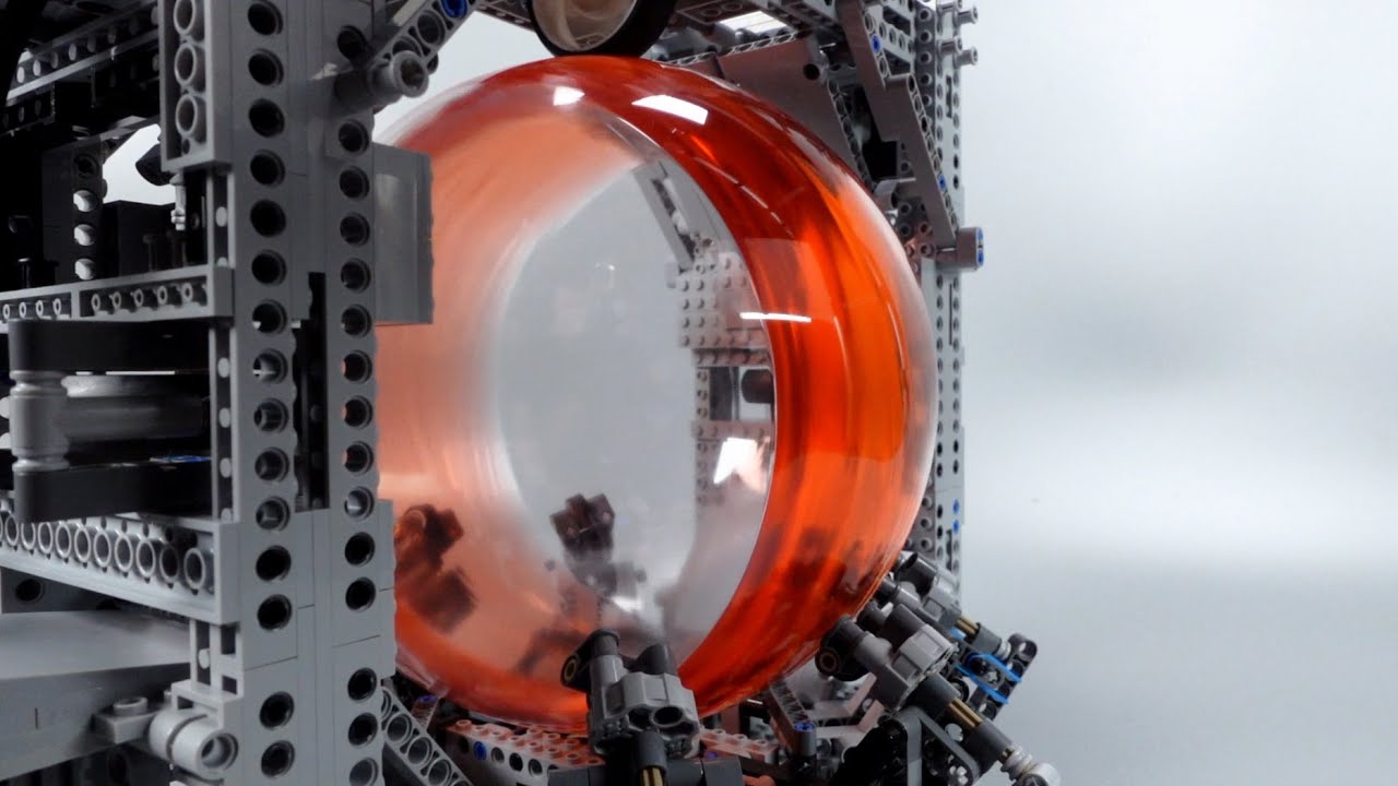 Spinning Liquids With Lego – FYFD